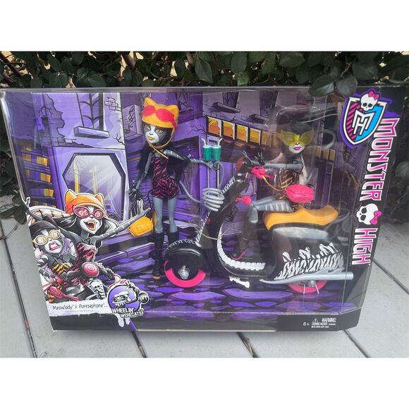 monster high | Toys | Nwt Monster High Wheelin Werecats Scooter Playset ...